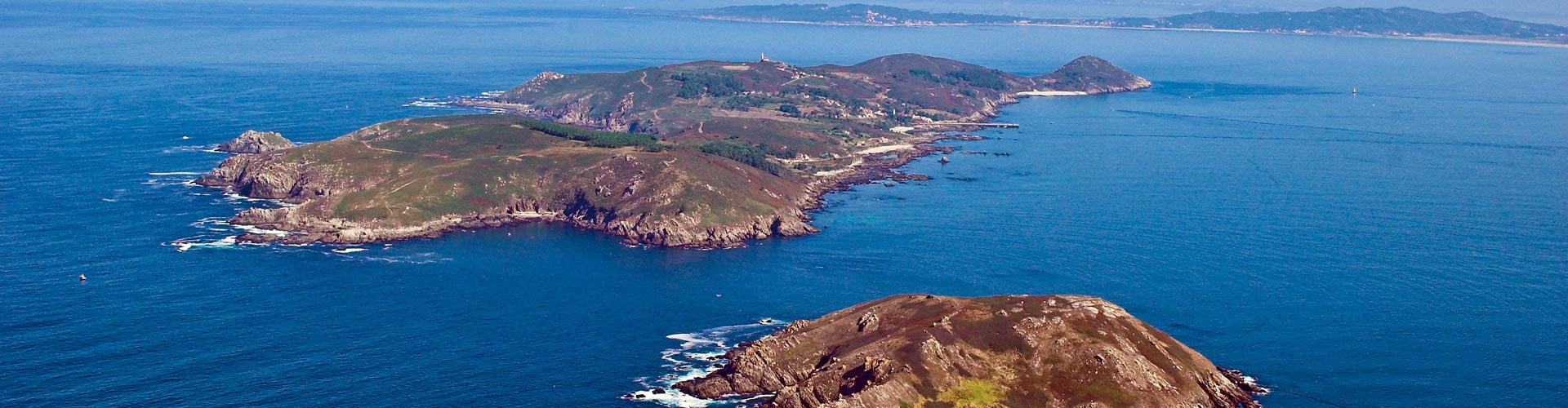 Barco a Isla de Ons. Salidas desde Sanxenxo y Portonovo